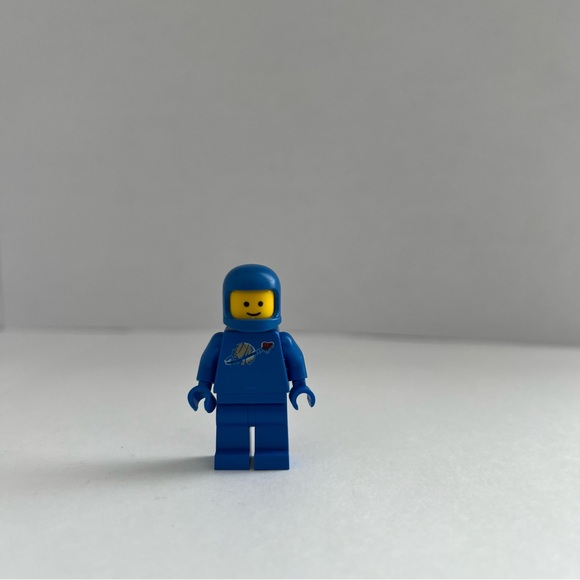 Lego | Other | Lego Space Blue Classic Spaceman Minifigure | Poshmark